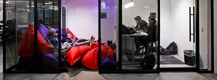 Flying High in The Garage: Innovation & Entrepreneurship - Northwestern ...