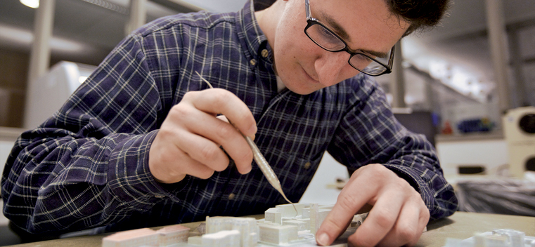 Mini Northwestern: Northwestern Magazine - Northwestern University